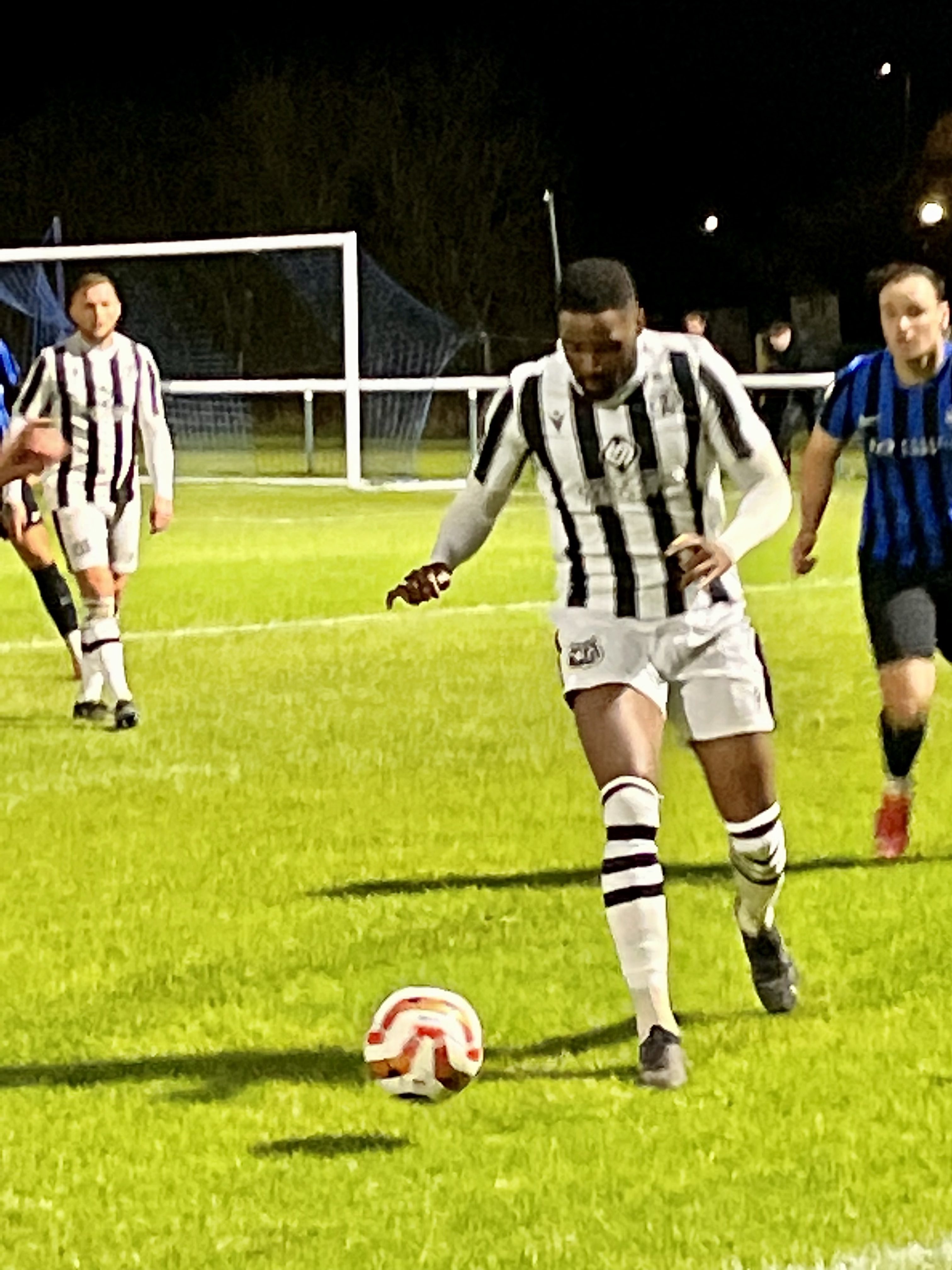 Buckhurst Hill FC v Enfield FC – Friday 6th January 2023 – Myrak Park ...
